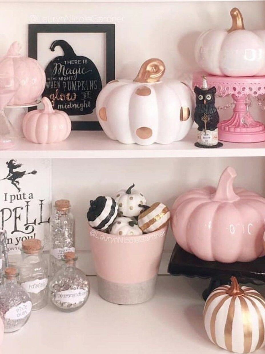 A Guide to Pastel Halloween Decor (+ Inspo) | The Other Aesthetic